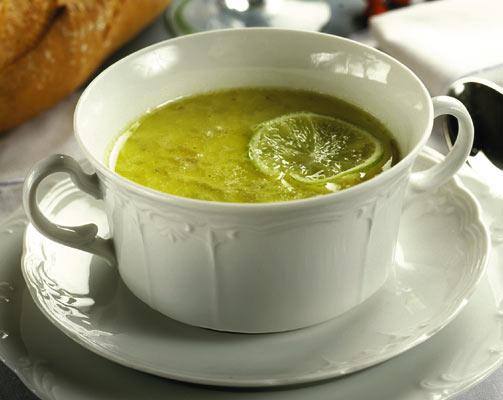 Thailändsk hönssoppa (Tom Kar Gai) - Hemmets Journal