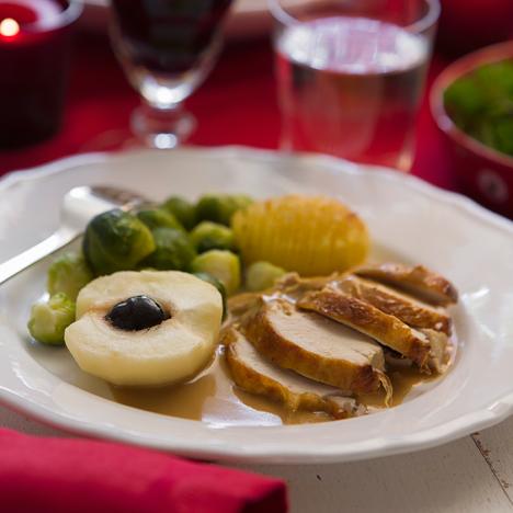 Helstekt kalkon med portvinssås - Hemmets Journal