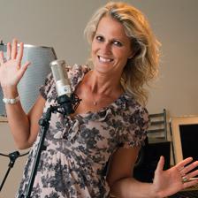 Maria Wells: Jag vill få trötta tonårsmammor att skratta! - Hemmets Journal