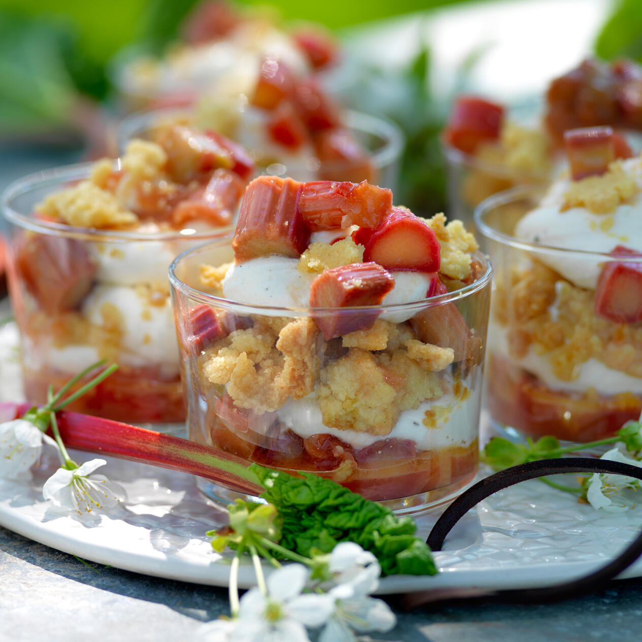 Festlig rabarber i glas - Hemmets Journal