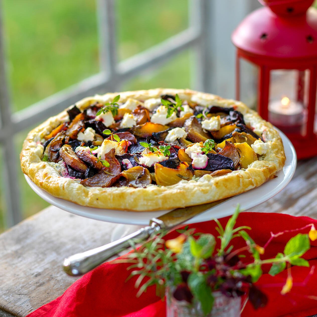 Flarn med rostade betor och fetaost - Hemmets Journal