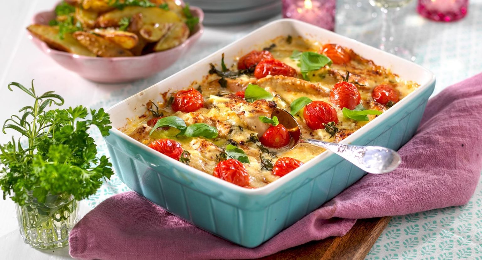 Senapsgratinerad kyckling med rostad potatis - Hemmets Journal