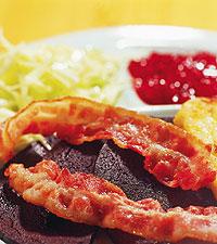 Blodpudding med bacon, rösti och vitkålssallad - Icakuriren