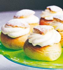 Klassiska semlor med olika fyllningar - Icakuriren