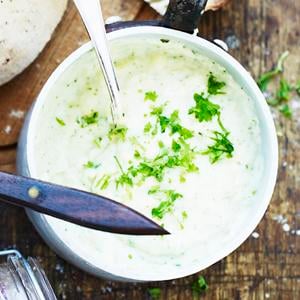 Persiljerotspuré med creme fraiche - Icakuriren