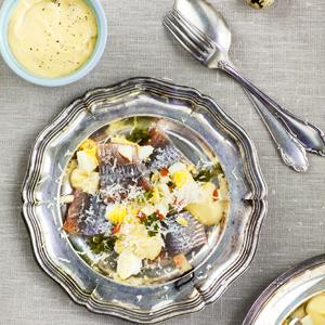 Sill och äggsallad med brynt smörcreme - Icakuriren