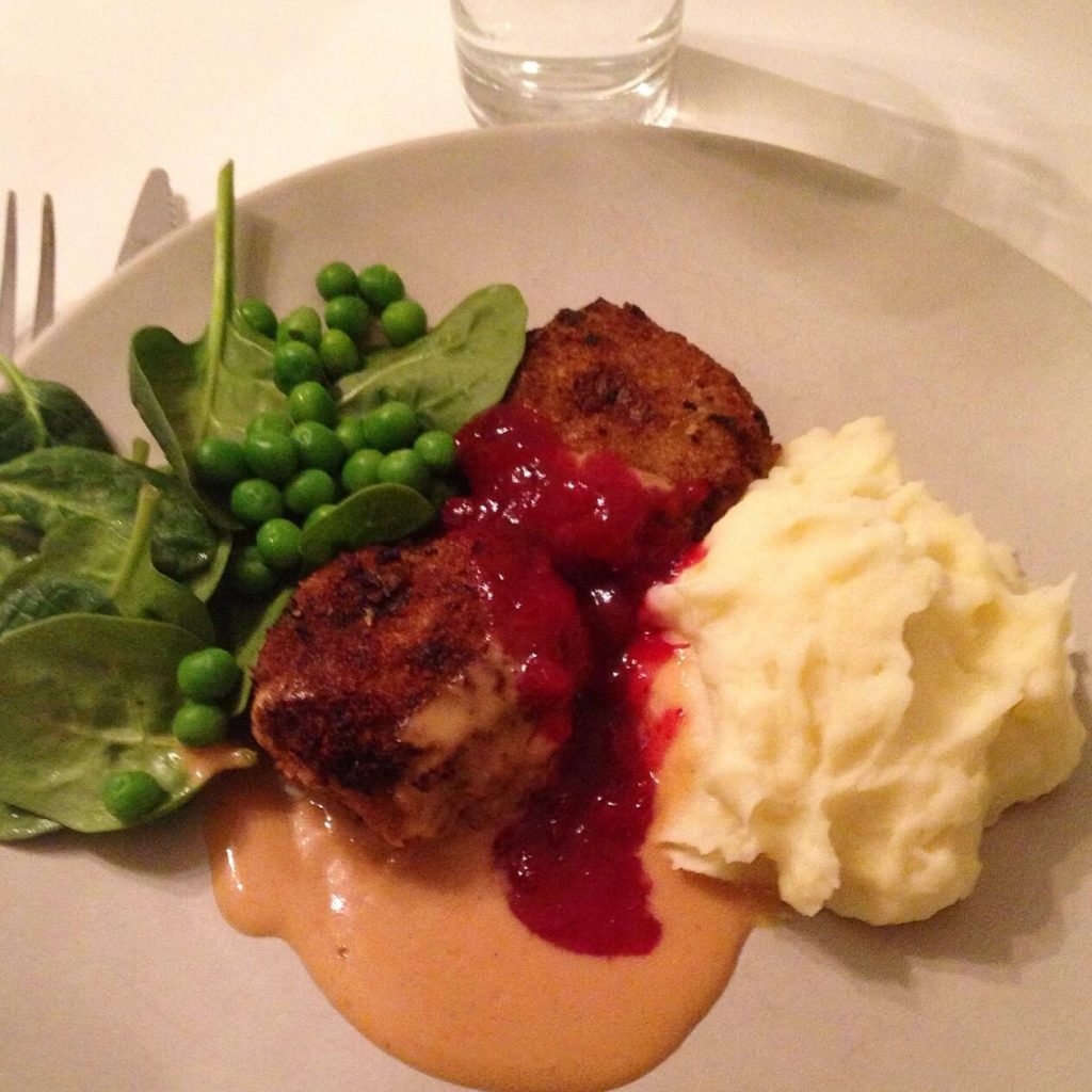 Wallenbergare med gräddsås - Icakuriren