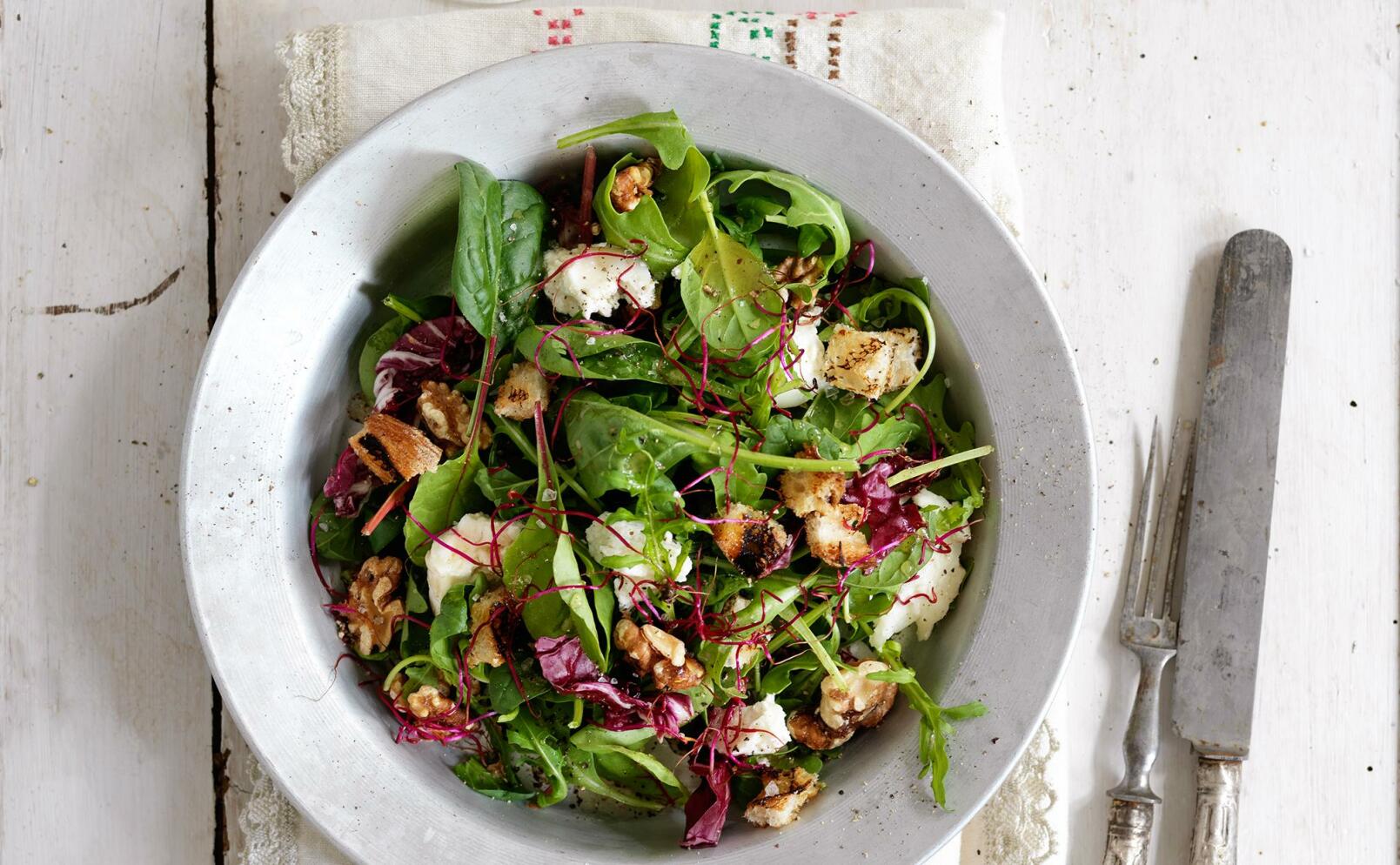 Grön sallad med getost - Icakuriren