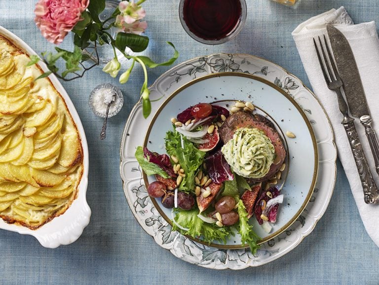 Helstekt oxfilé med potatisgratäng - Icakuriren